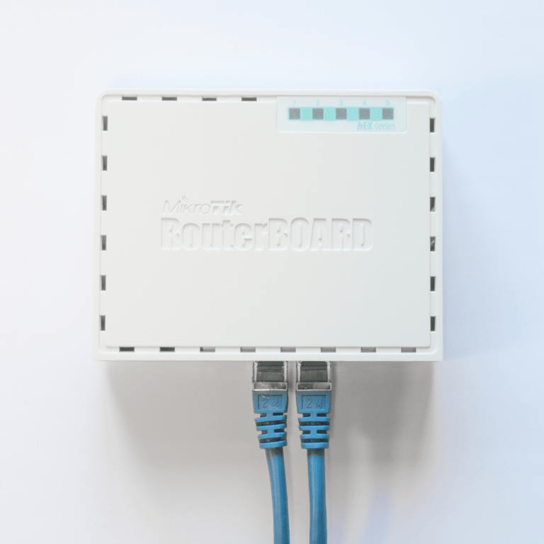 Mikrotik HEX RB750Gr3 5-port Ethernet Gigabit Router